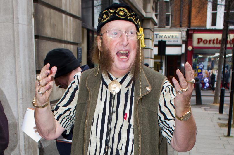 British horse racing pundit and broadcasting legend John McCririck dies ...