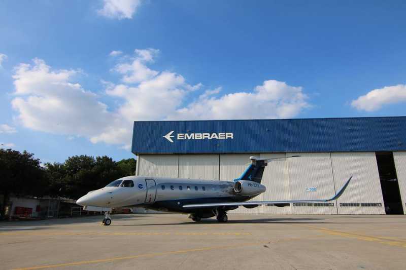 Embraer celebrates its 50th Anniversary and advances with electric ...