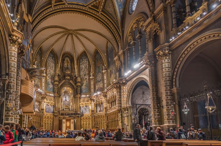 Catholicism Struggling in Spain, new figures show