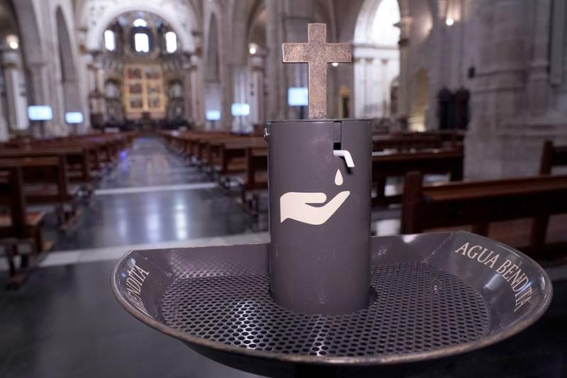 Valencia company creates automatic Holy Water dispenser « Euro Weekly News