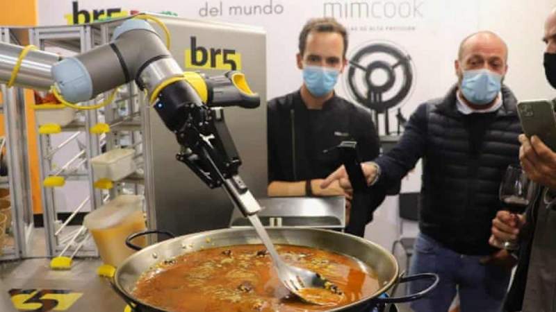 Spain creates world’s first robot that cooks paella! « Euro Weekly News