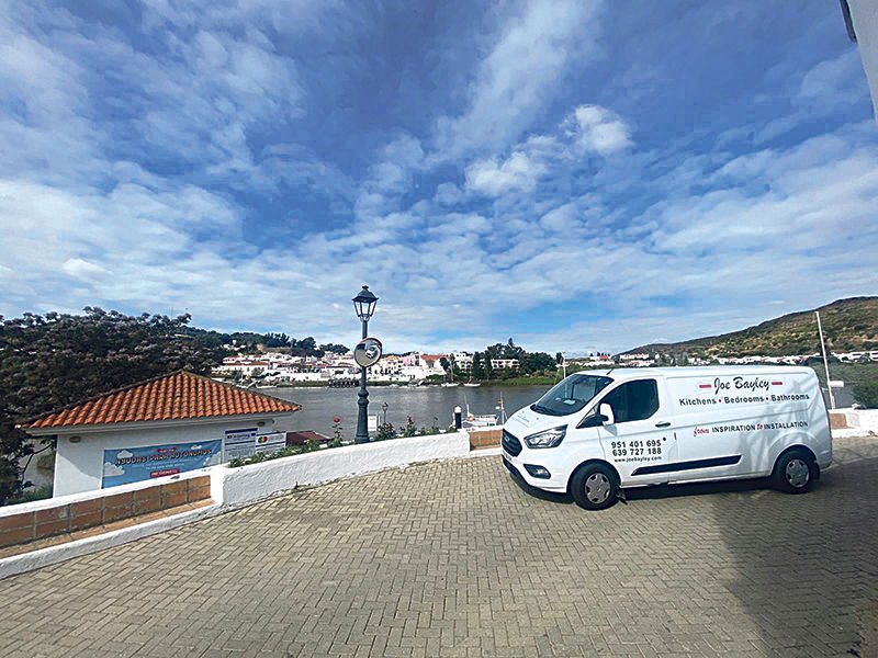 Joe Bayley Kitchens, Bedrooms and Bathrooms - it’s a family affair ...