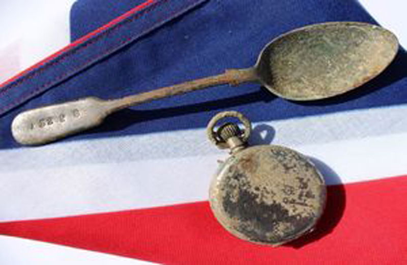 Engraved spoon helps identify a WW1 soldier as combatant buried