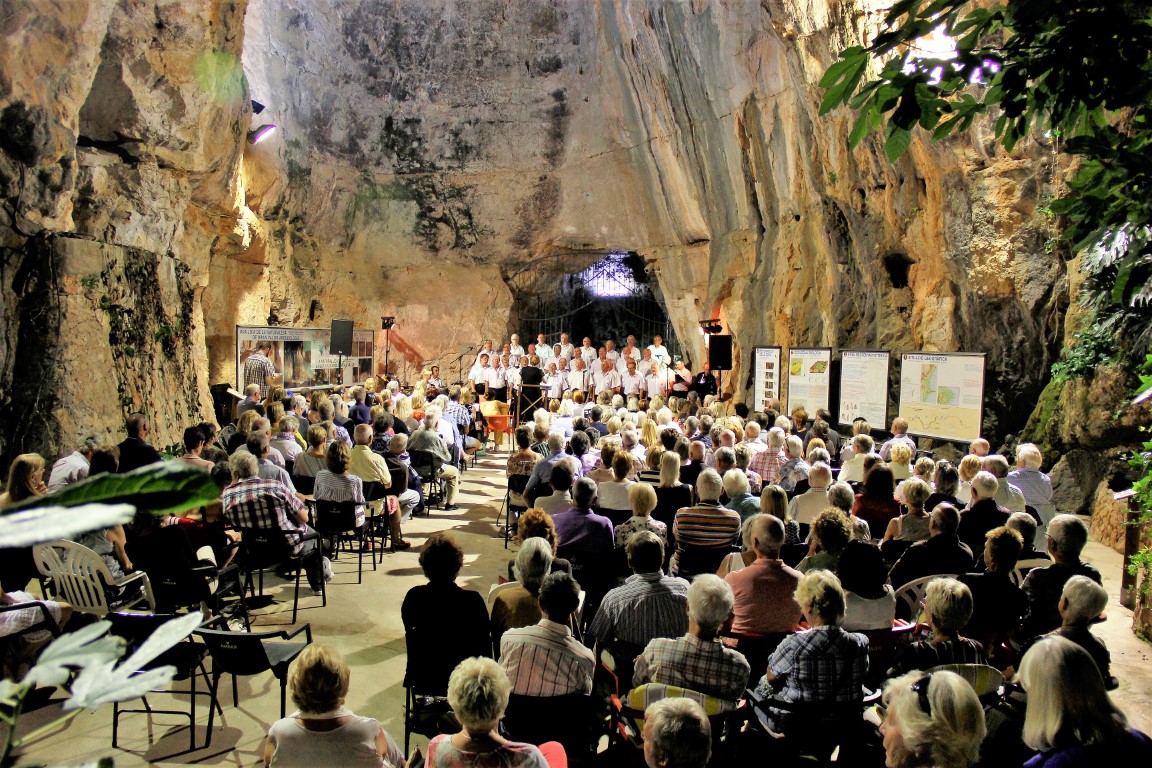 Costa Blanca Male Voice Choir prepares for spectacular Concert at the ...
