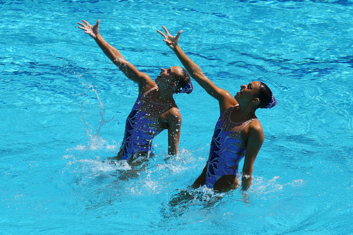 WATCH: Andrea Fuente’s dramatic rescue after Anita Álvarez’s pool collapse