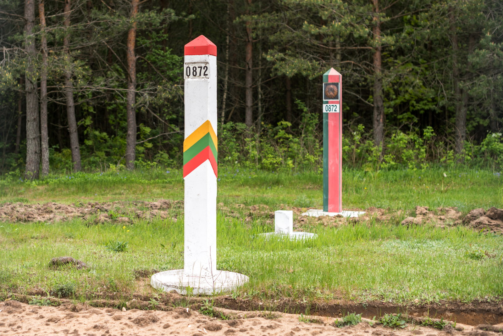 Lithuania finishes constructing 502 kilometre-long fence on Belarus ...
