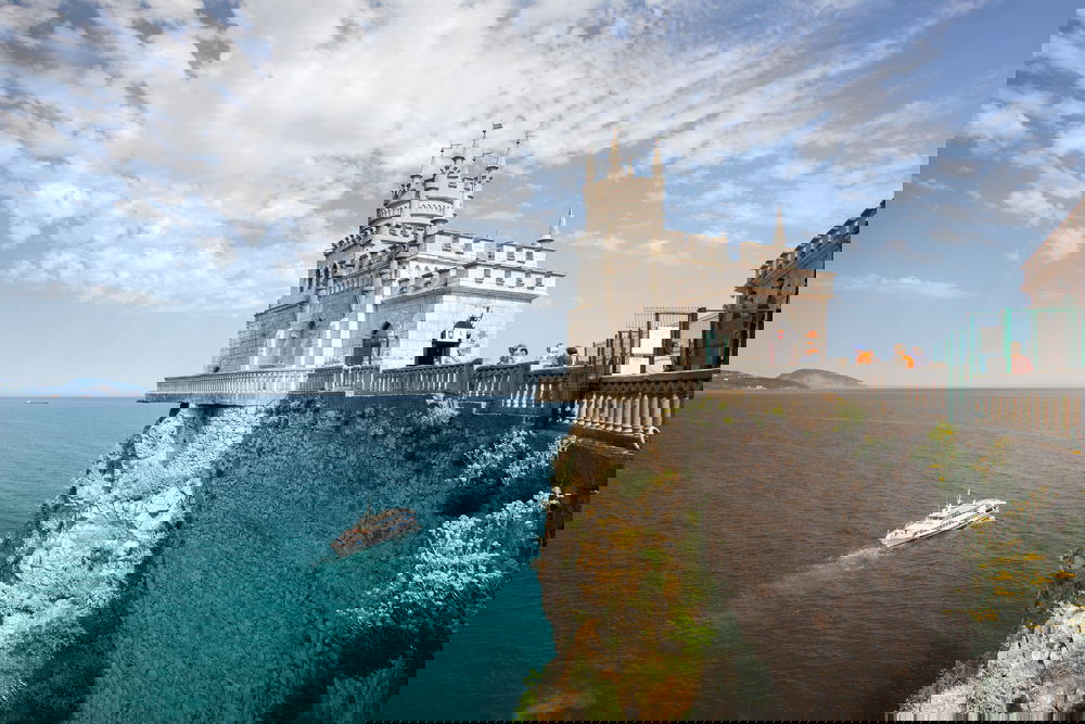 WATCH - A short history lesson covering Crimea and its many occupations ...