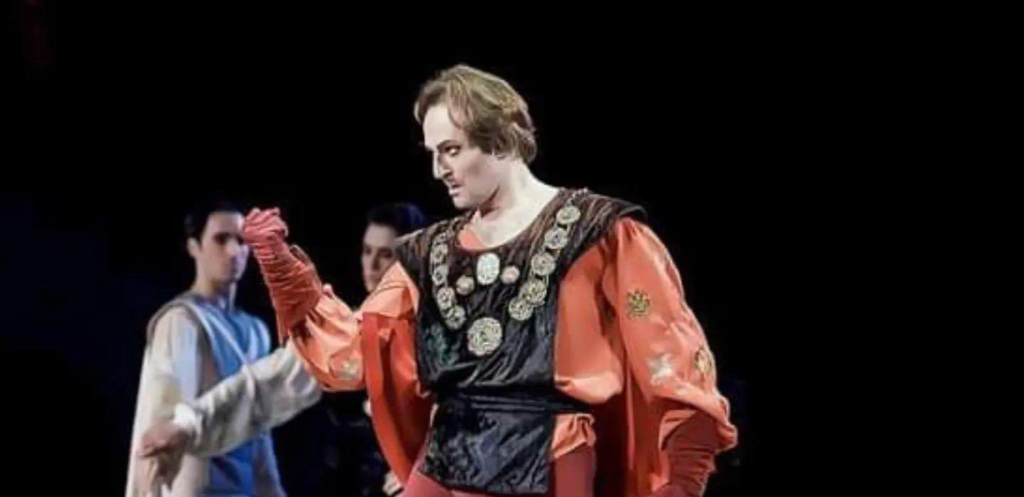 Oleksandr Shapoval Ukrainian ballet soloist killed in action in Donetsk ...