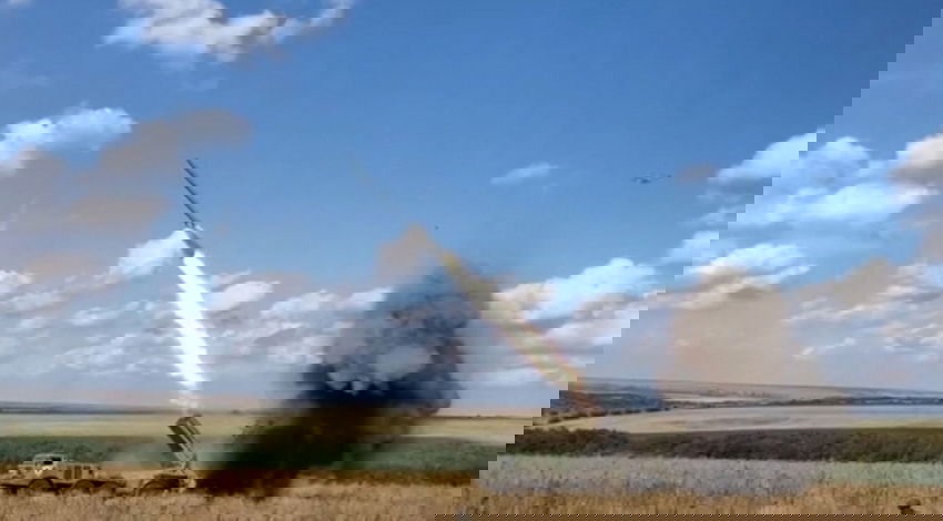 Russian commander of Uragan multiple-launch rocket launcher destroys ...