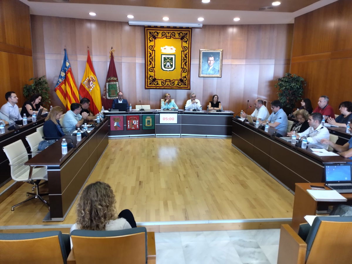 Police hero who died in flood rescue honoured in Calpe (Alicante ...