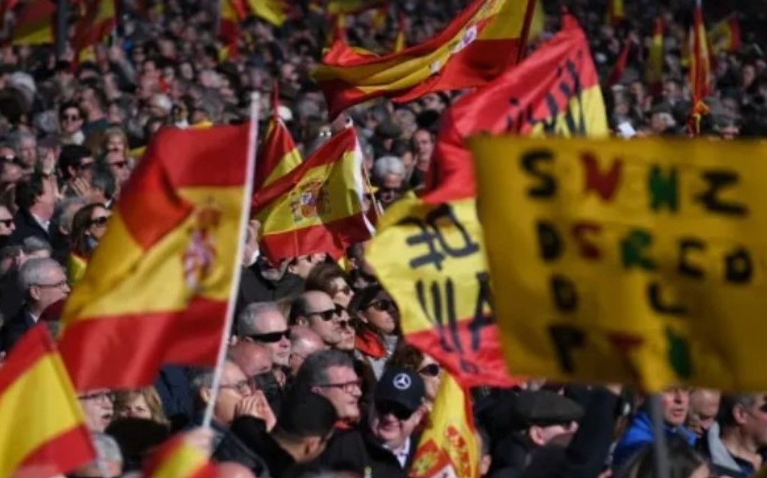 Thousands take to the streets of Madrid to join protest against the ...