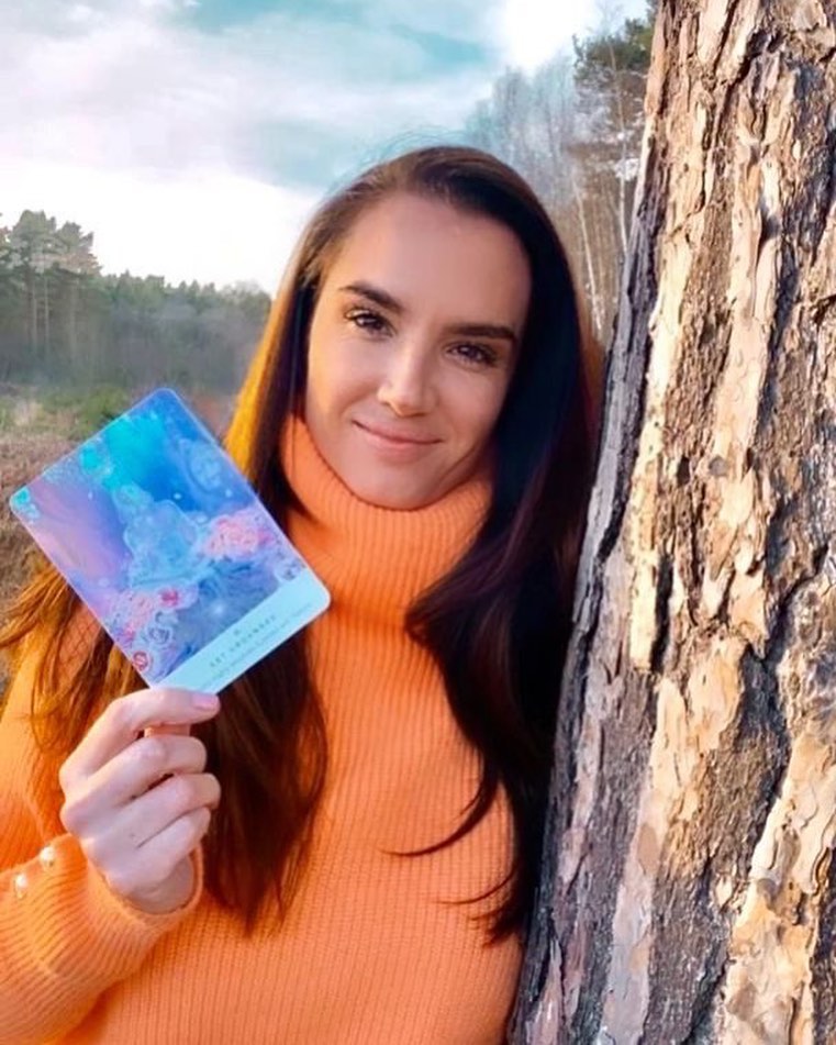 Psychic Medium: Emma McGrath Tarot pull of the week - THE AGE OF LIGHT ...