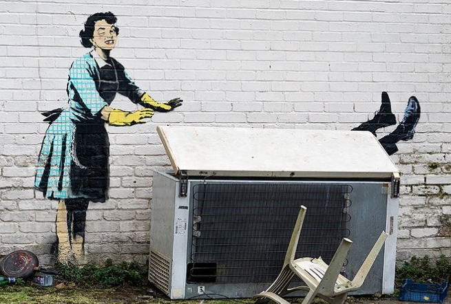 Banksy confirms new artwork on Valentine´s day showing a bruised woman ...