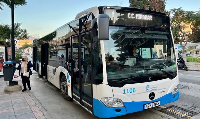 mobile app free travel on Fuengirola urban bus