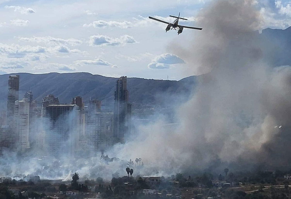 BREAKING: Fire in Benidorm as plume of smoke visible from all over the ...