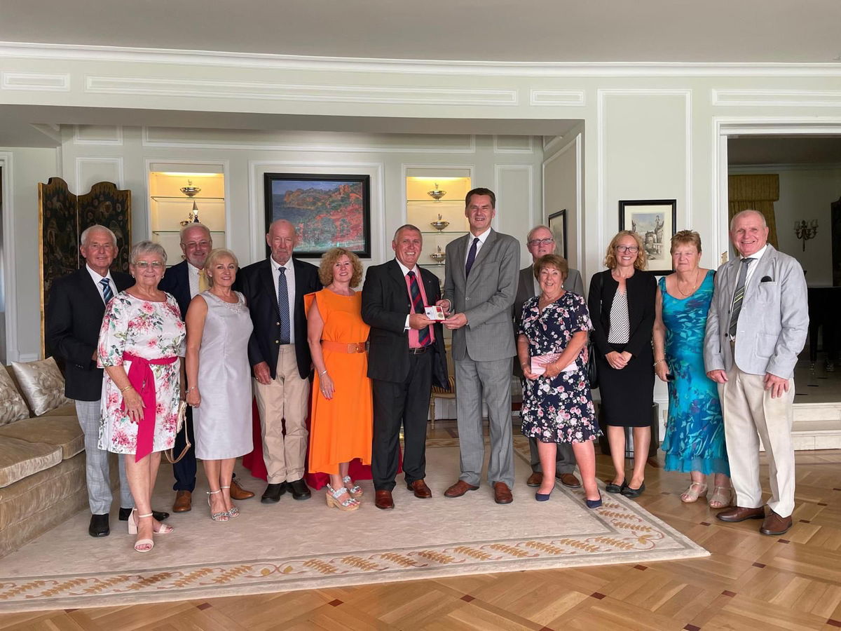 Barry Hamilton: A Beacon of Service and Support in Mazarrón « Euro ...