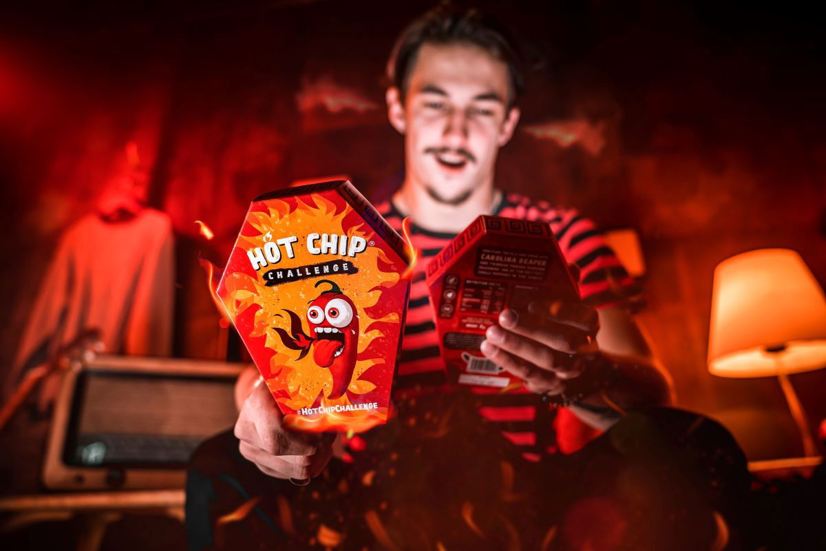 World’s hottest tortilla chip under scrutiny « Euro Weekly News