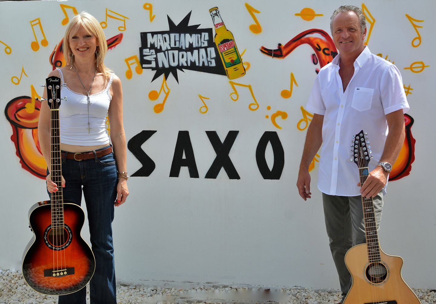 Saxo in Moraira Presents: Acoustic Moon - A David Bowie Tribute « Euro ...