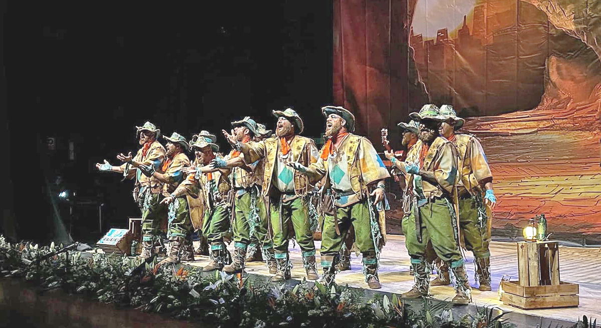 Mussels, drums and costumes « Euro Weekly News