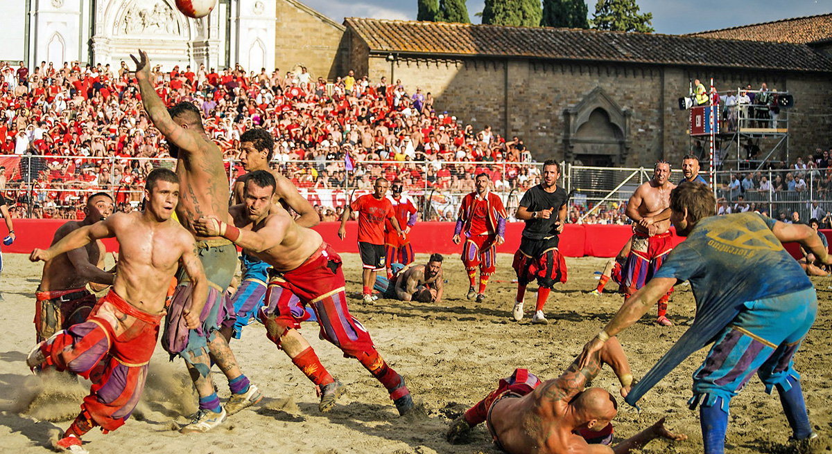 Florence’s ‘Calcio Storico’: the most brutal sport in the world « Euro ...