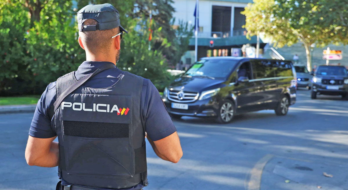 Operation Marbella: 3,000 people identified, 10 arrested and 29 weapons ...