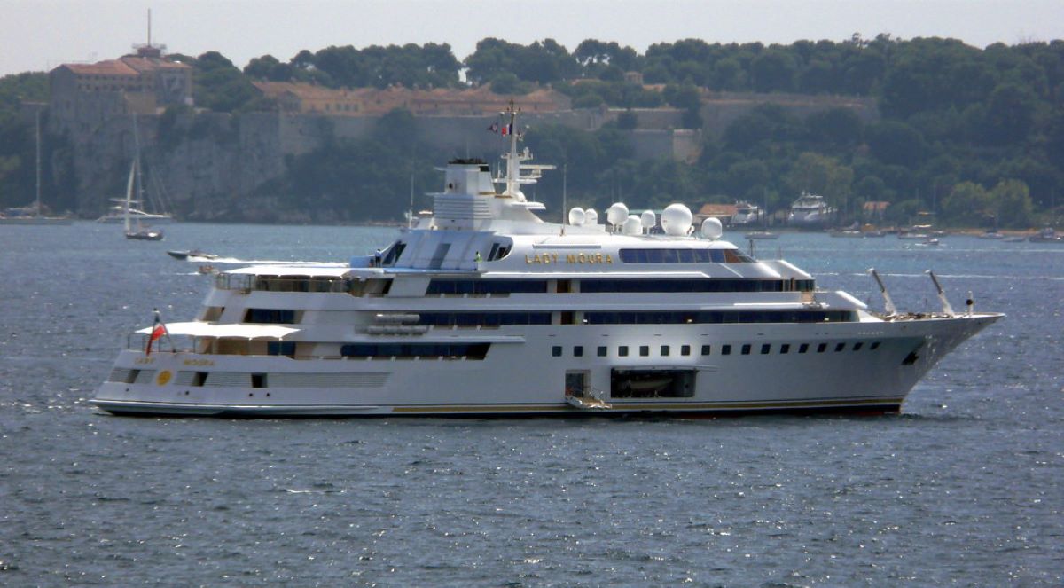 Luxurious yacht, Lady Moura, spotted in Banus « Euro Weekly News