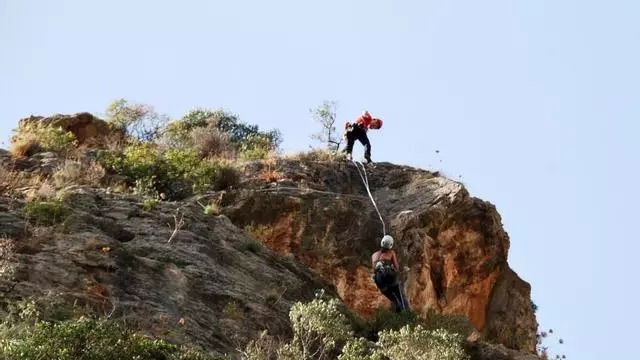 Climber rescued from rock face « Euro Weekly News