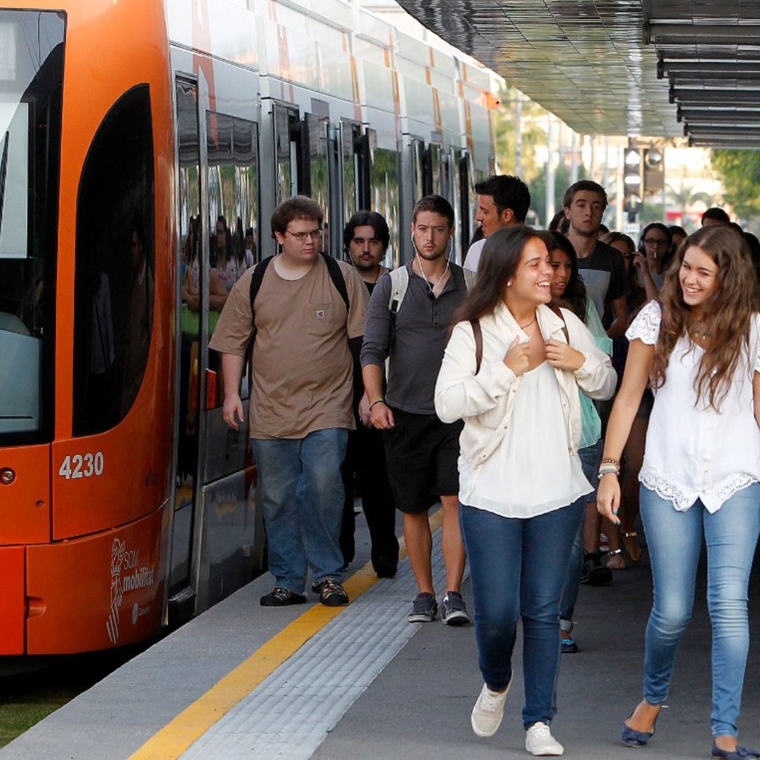 Alicante TRAM sets new records in « Euro Weekly News