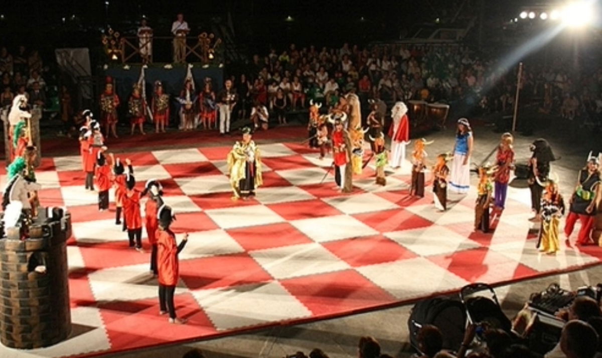 Living Chess celebrates 30-year anniversary « Euro Weekly News