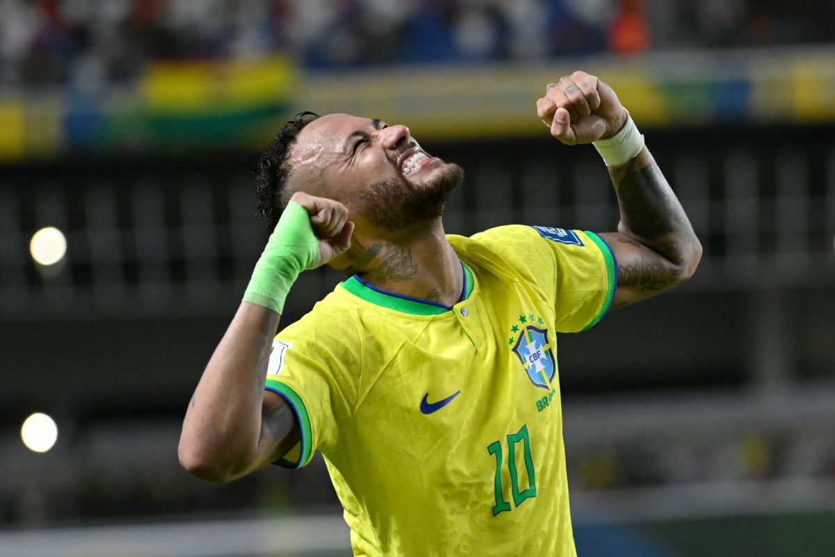 Neymar officially signs for Santos « Euro Weekly News