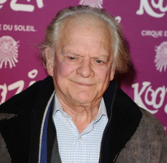 Sir David Jason announces new show « Euro Weekly News