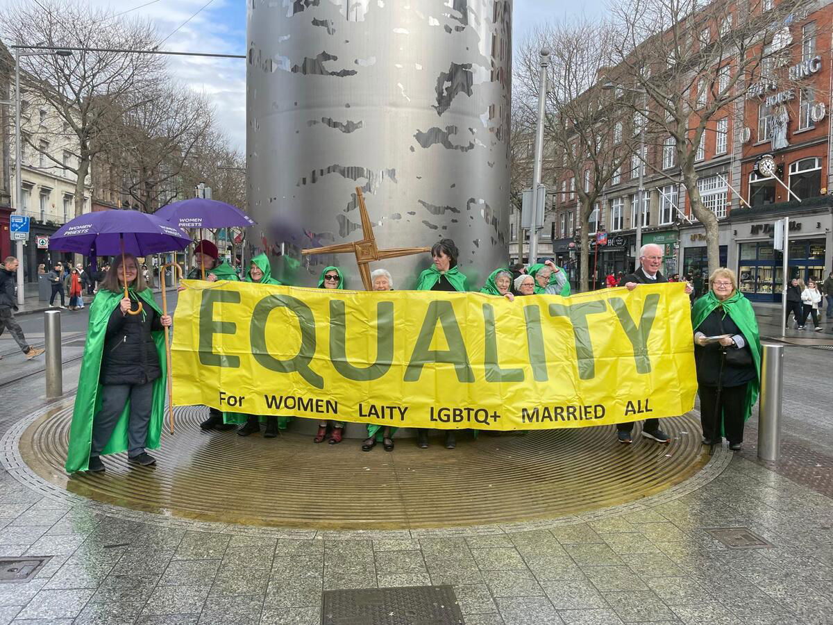 Protest in Dublin for women to be priests « Euro Weekly News