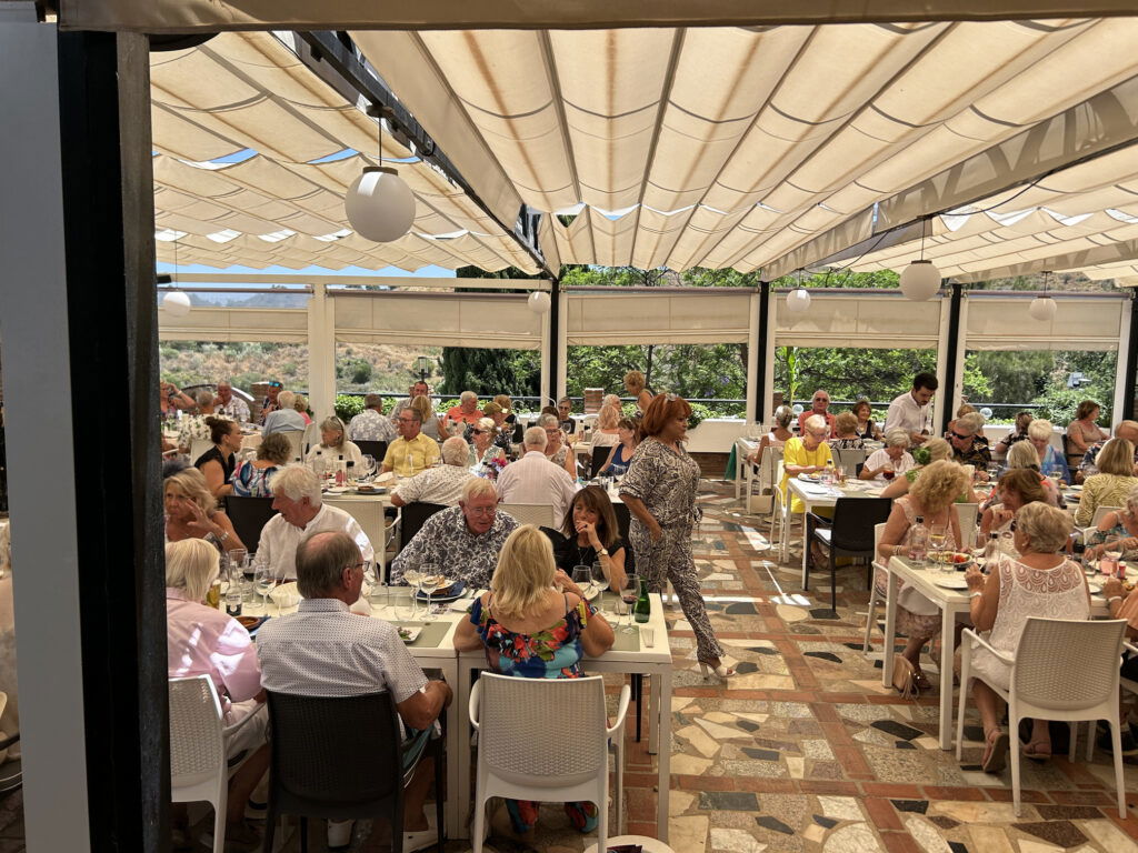 Nathan Dean and Simply Thriving’s launch party « Euro Weekly News