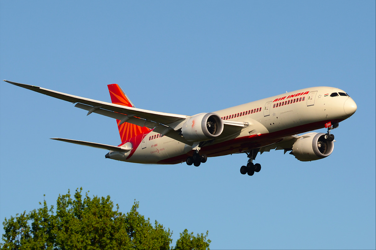 Flight to London crashes, 245 on board « Euro Weekly News