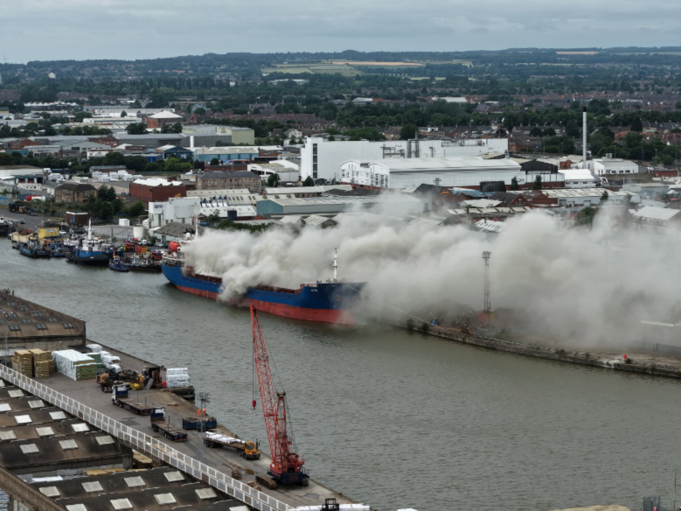 Cargo ship fire at UK’s Albert Dock took 20 hours to extinguish « Euro ...