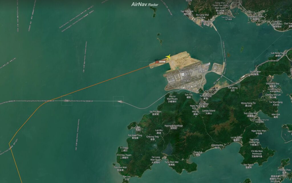 Plane crash Hong Kong as 747 skids into sea « Euro Weekly News
