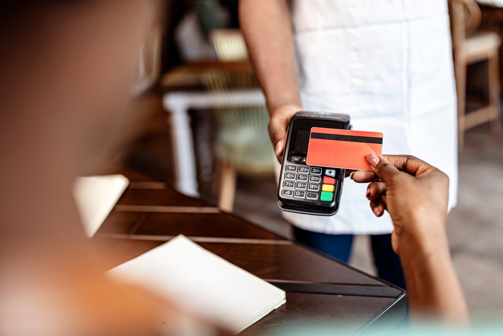 How smart payment technology gives small shops an edge?