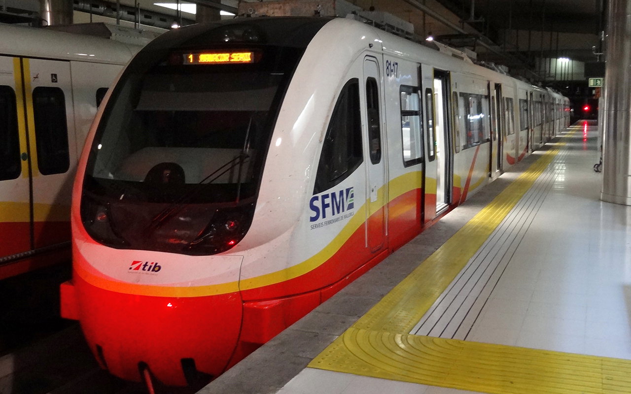 Mallorca trains get smarter: AI system to answer traveller queries ...